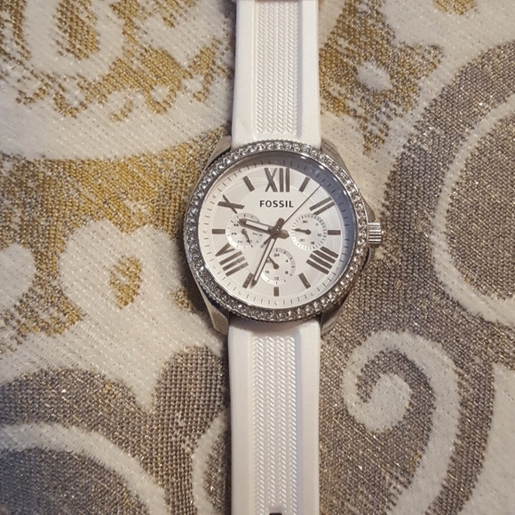 Fossil | Accessories | Fossil White Large Face Watch | Poshmark